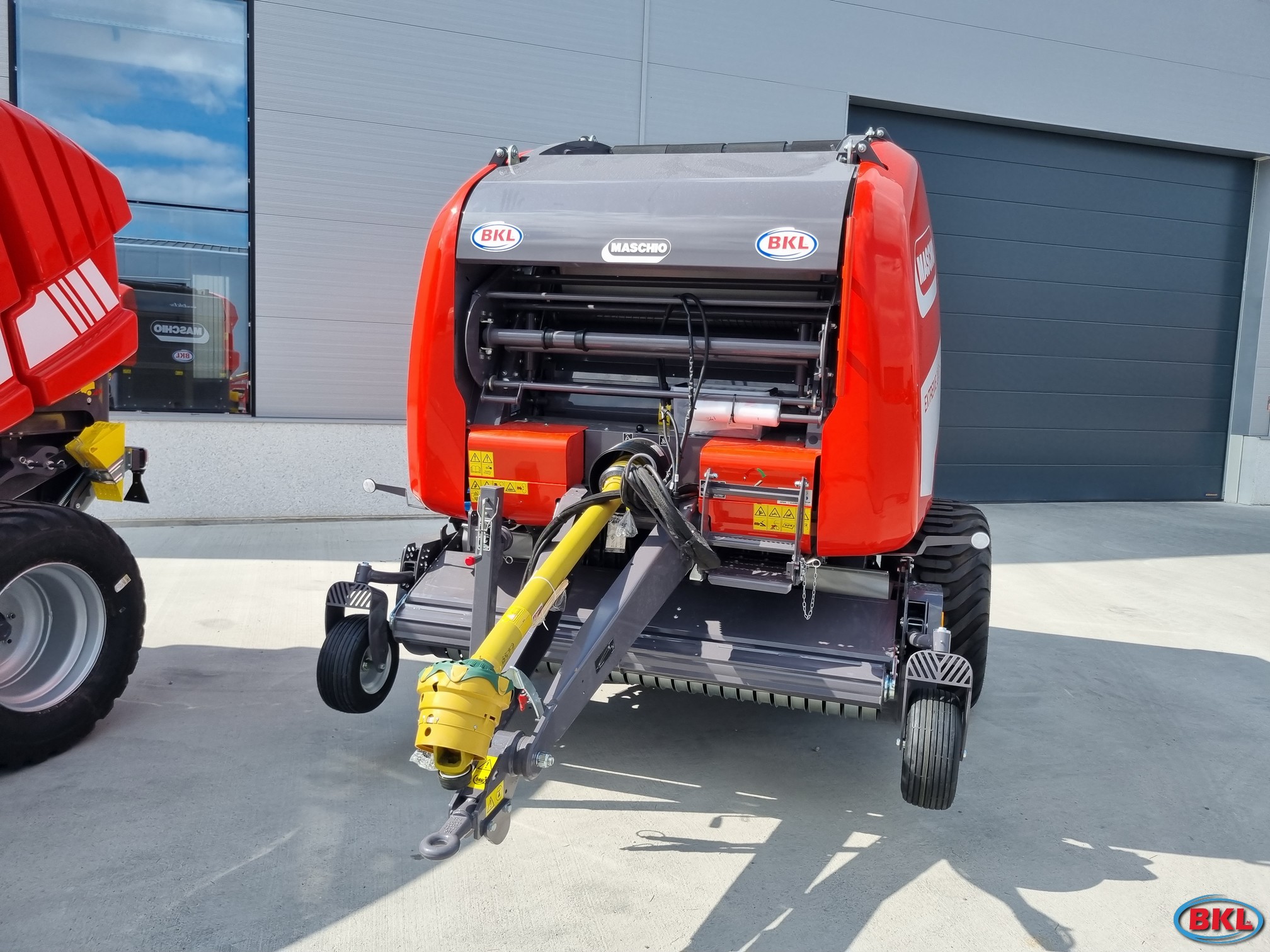 BKL d.o.o. - Prodaja poljoprivrednih strojeva i opreme